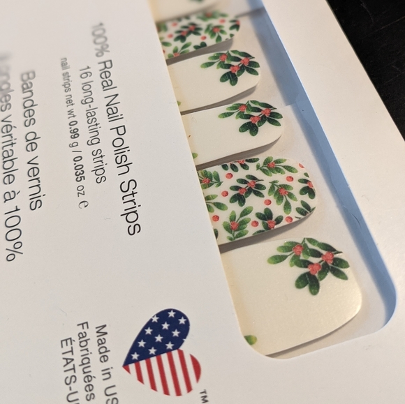 Color Street | Bath & Body | Berry Merry Color Street Nail Set | Poshmark